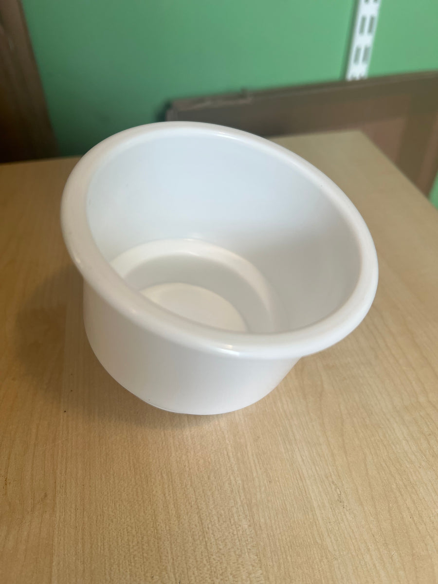 Plastic Cup holder Arvor 250 – Arvor Marine Parts VAT 324 6022 37